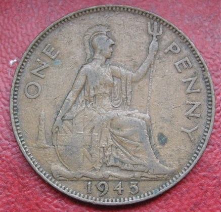 GREAT BRITAIN 1 PENNY 1945