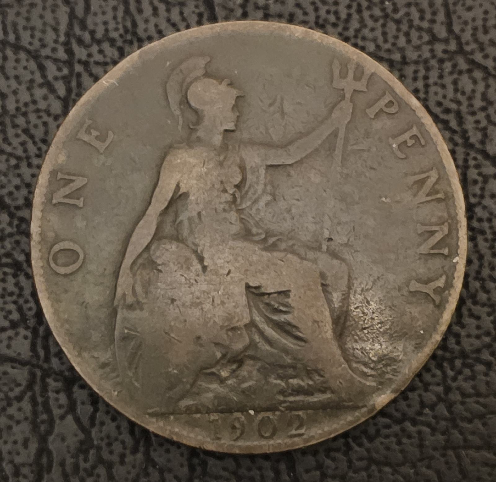 GREAT BRITAIN- ONE PENNY 1902. (2)
