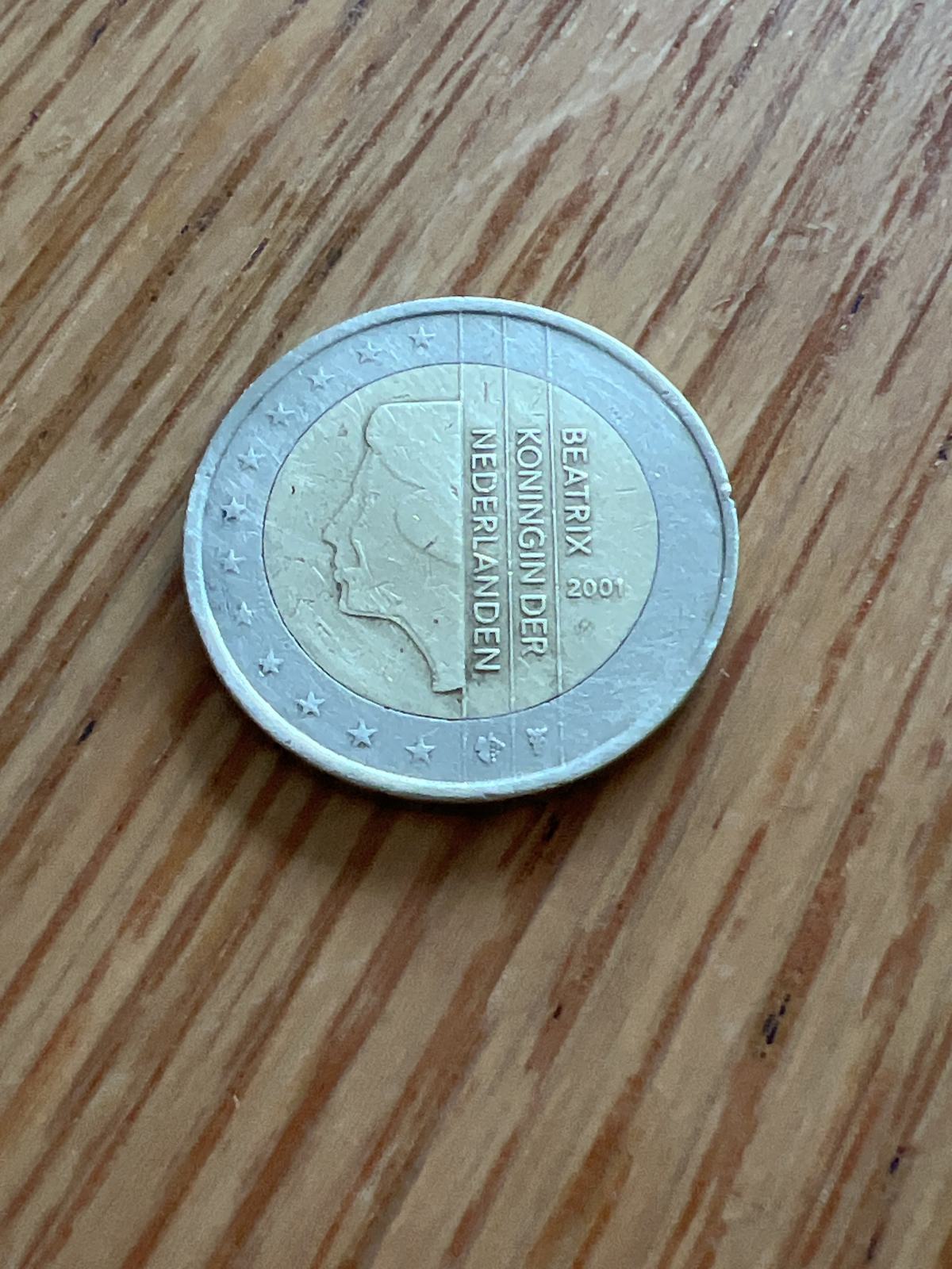 Kovanica 2 EUR iz 2001 BEATRIX