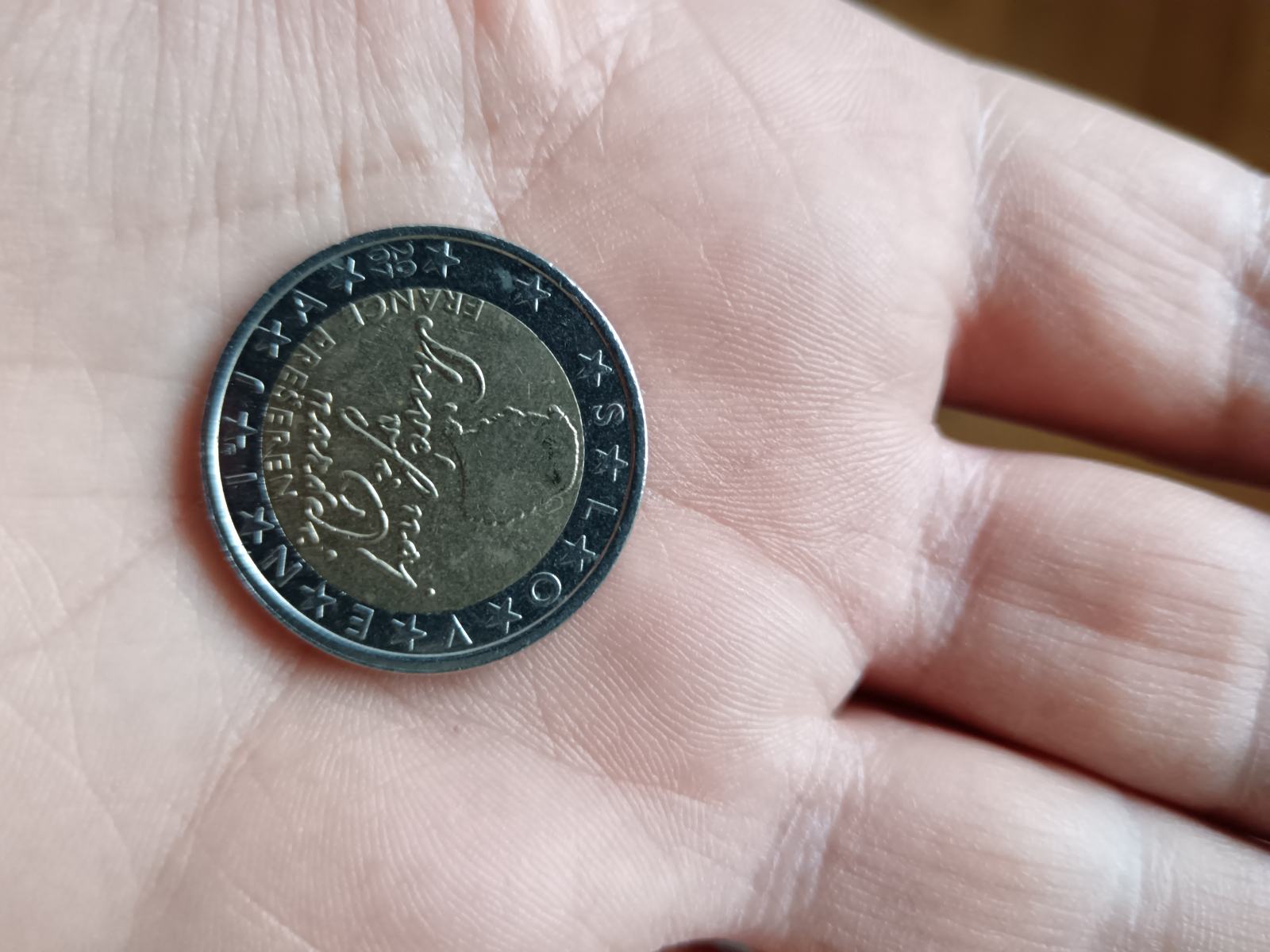 Kovanica €2
