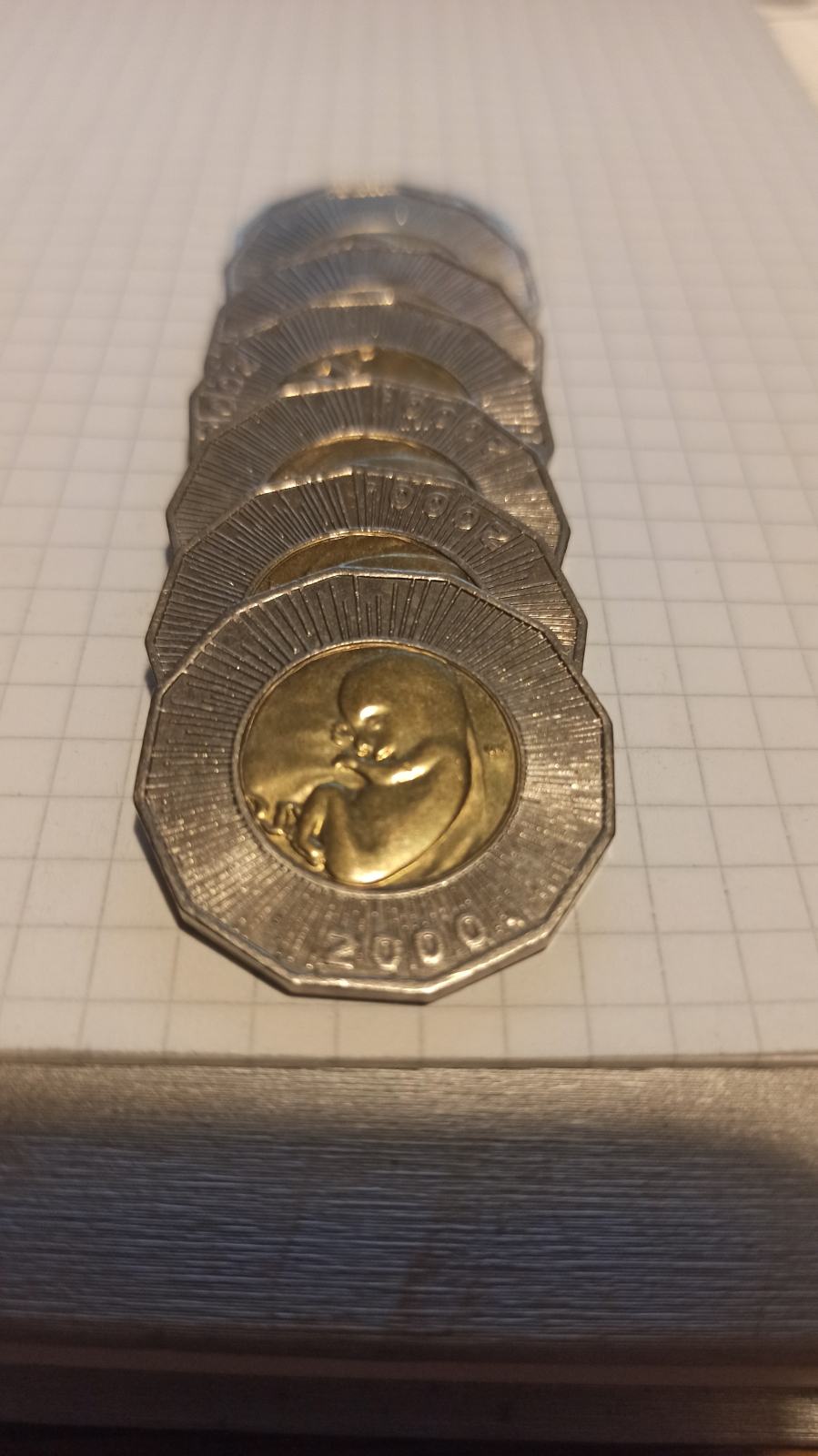 Kovanica 25 kuna 2000. godina Milenij fetus beba