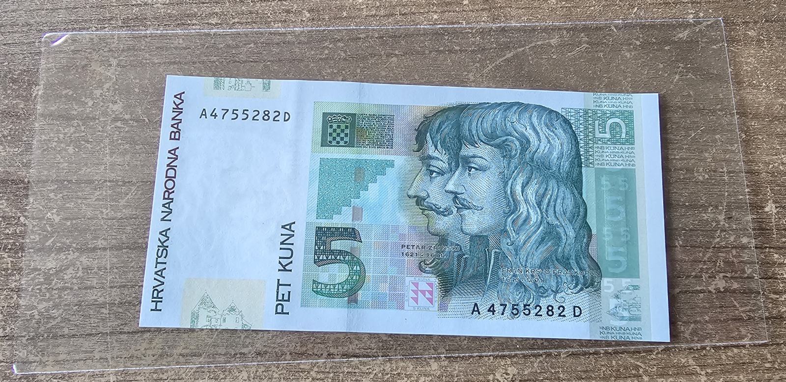5 kuna 2001 godina rjeda - A4755282D
