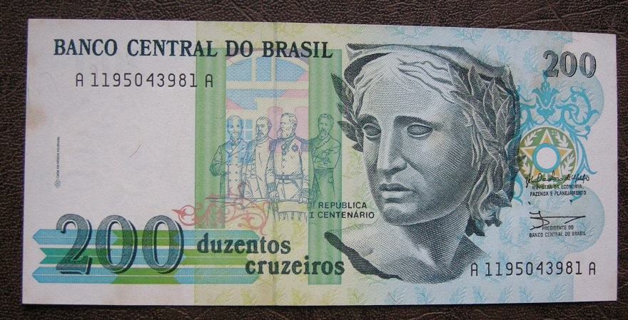 Brazil 200 Cruzeiros 1990