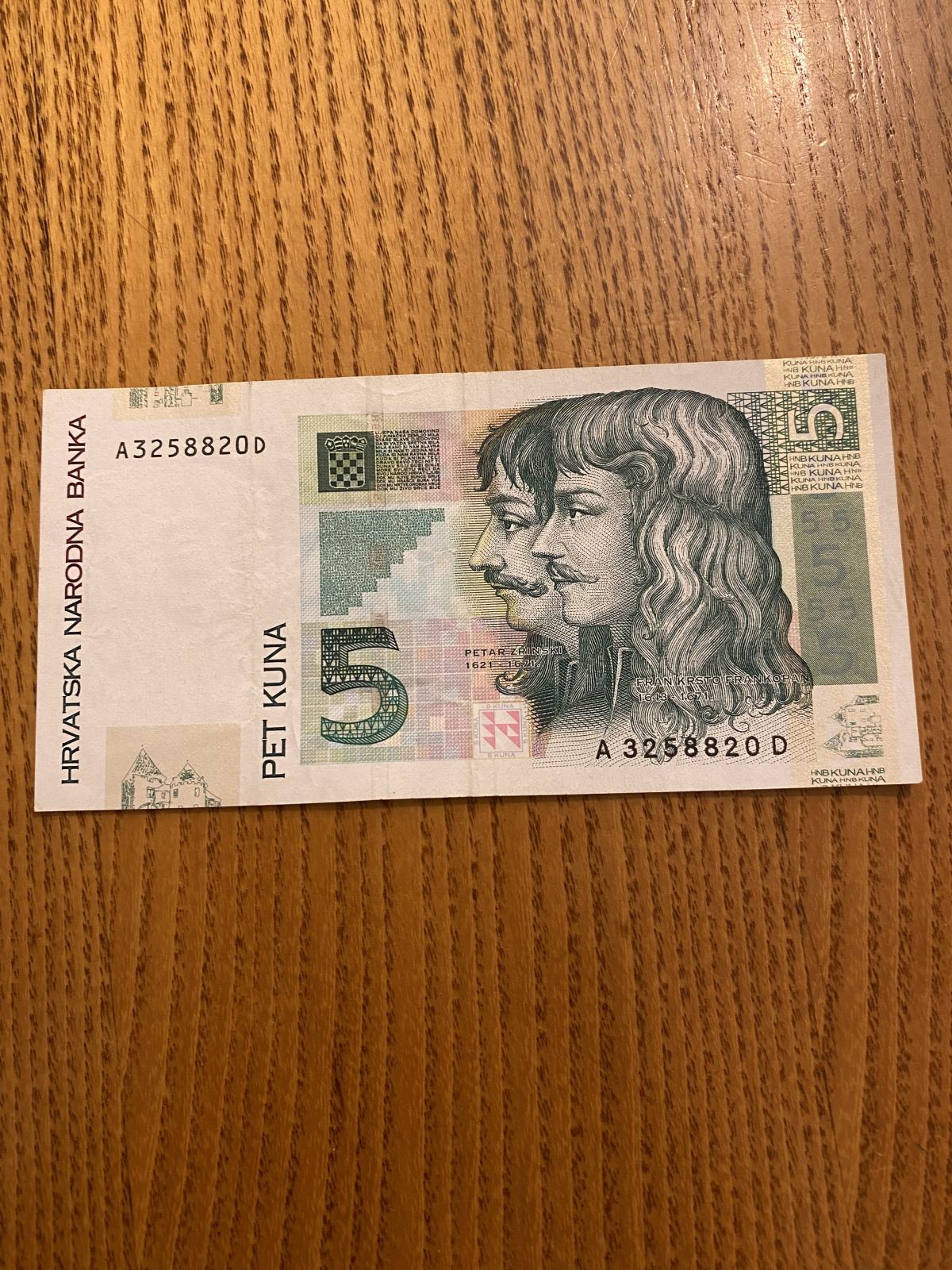 Novčanice od 5 kuna tiskane 2001 godine