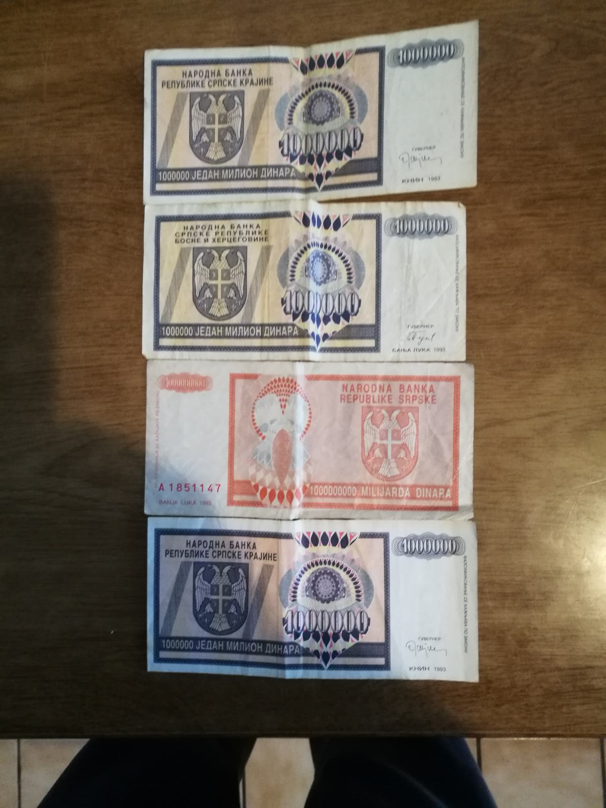 novćanice tkz repuplike krajine i hrv dinar