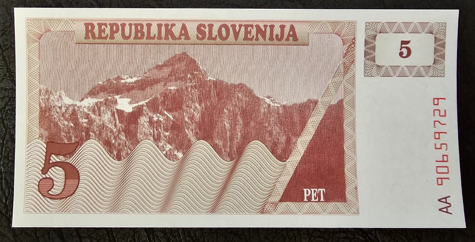 SLOVENIA- 5 TOLARJEV 1991.