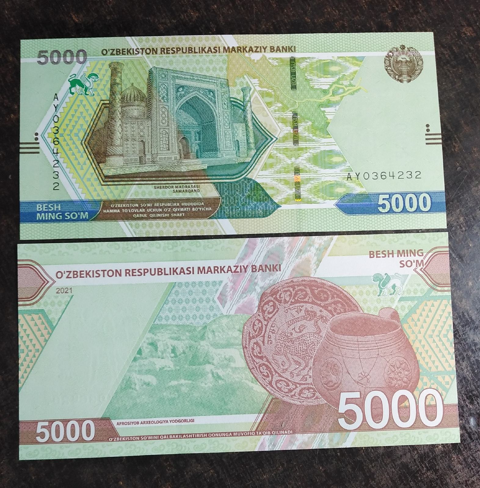 Uzbekistan 5000 SOM 2021 UNC