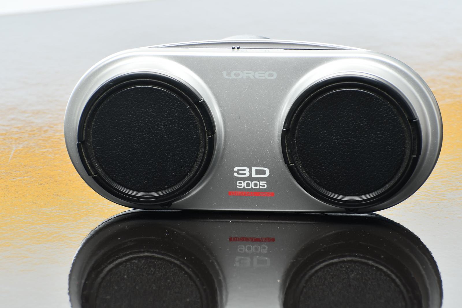 Nikon-LOREO 3D stereo Lens