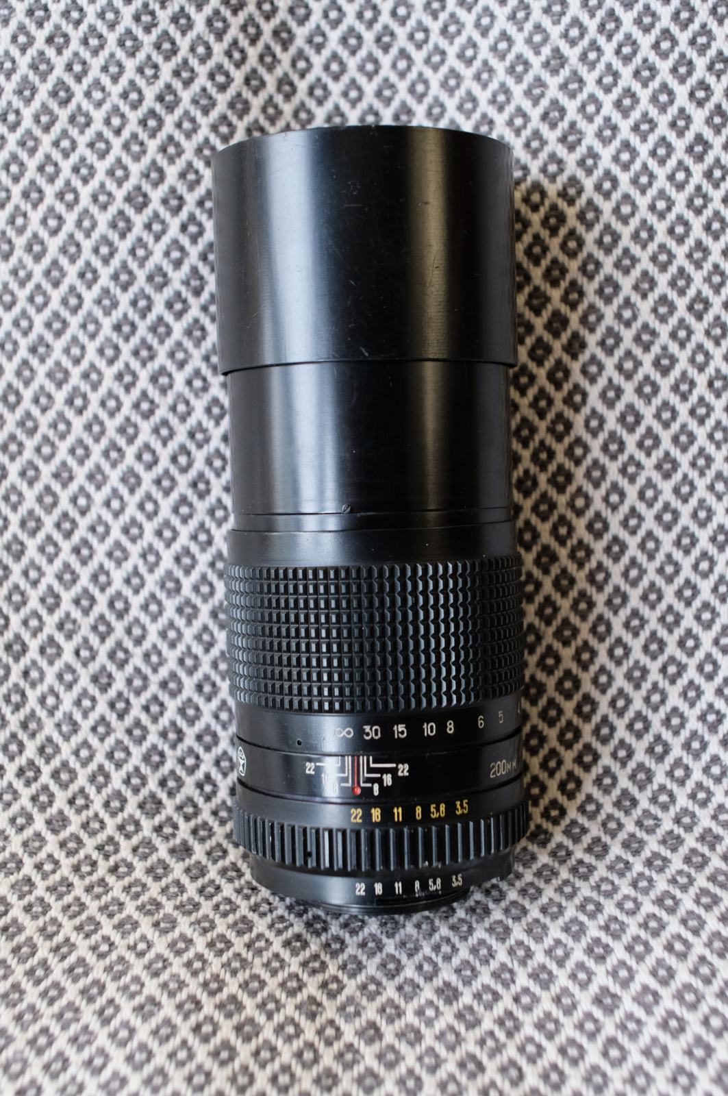 Telear-H 200 mm f 3.5-M42 mount