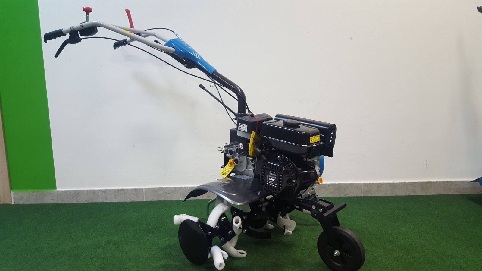 MOTORNA KOPAČICA BERTOLINI BT 205 ** NOVO