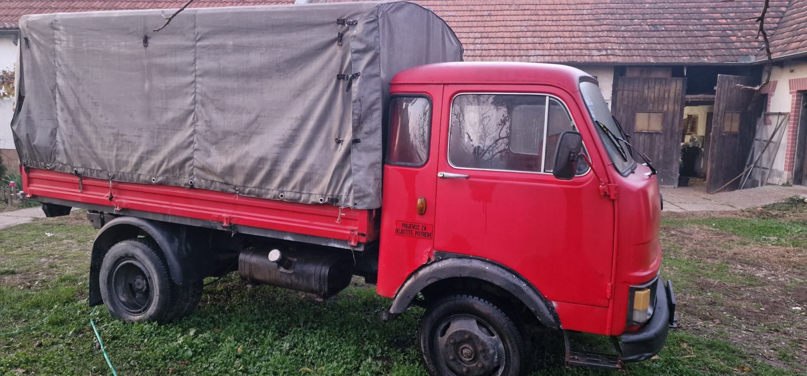 KAMION OLDTIMER OM 40