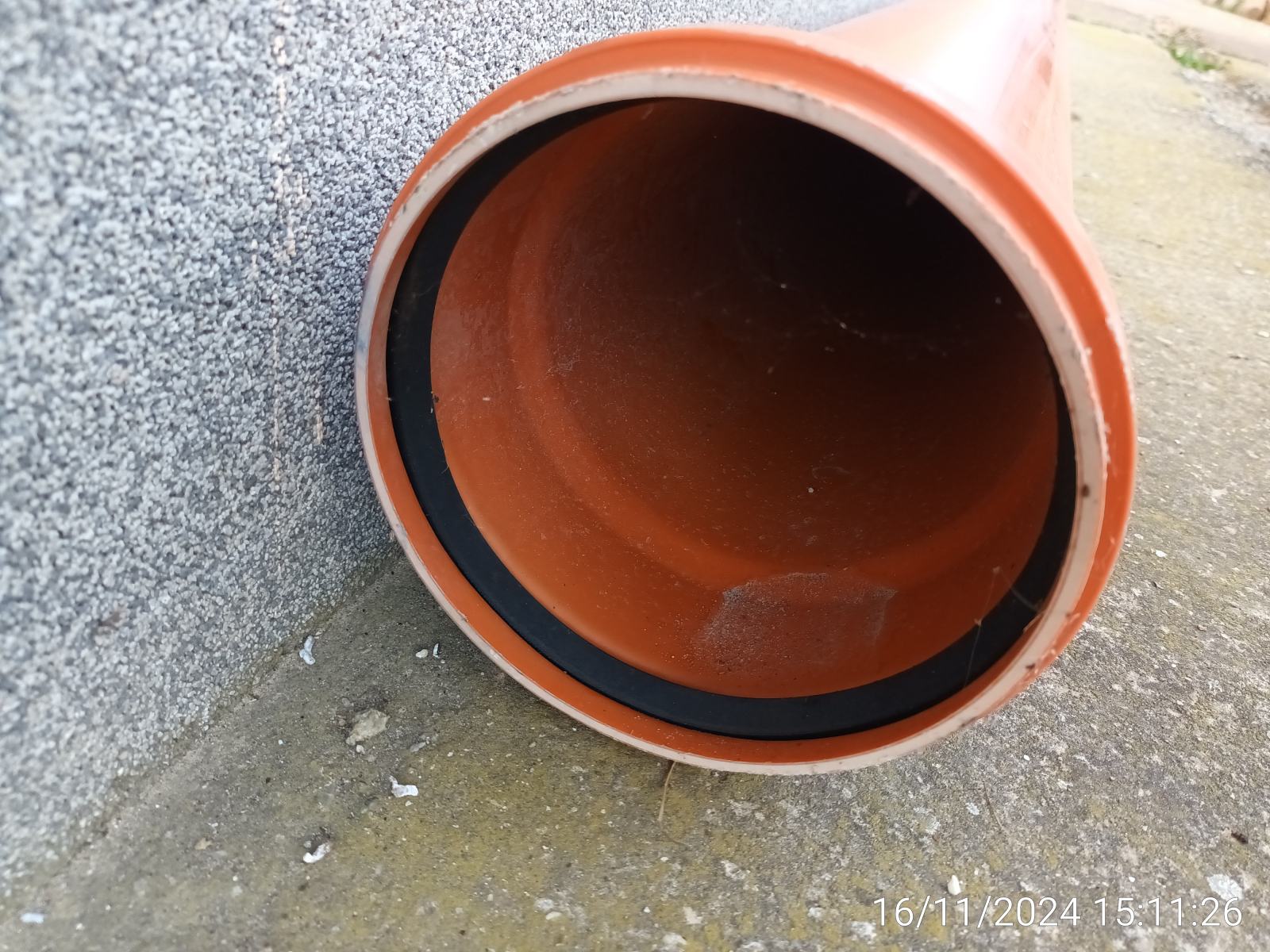 Kanalizacijska PVC cijev 160 mm/3m, za 50 eura, Sesvete-Šimunčevec