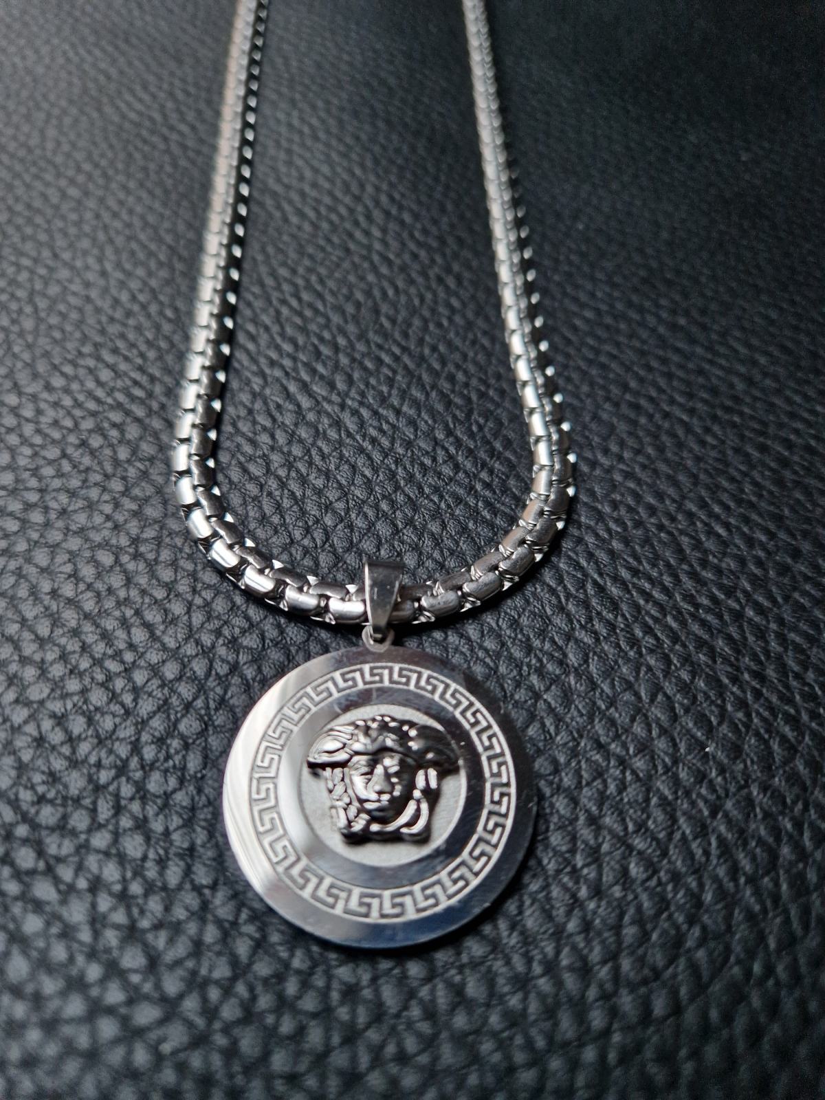 VERSACE lanac vrlo lep povoljno