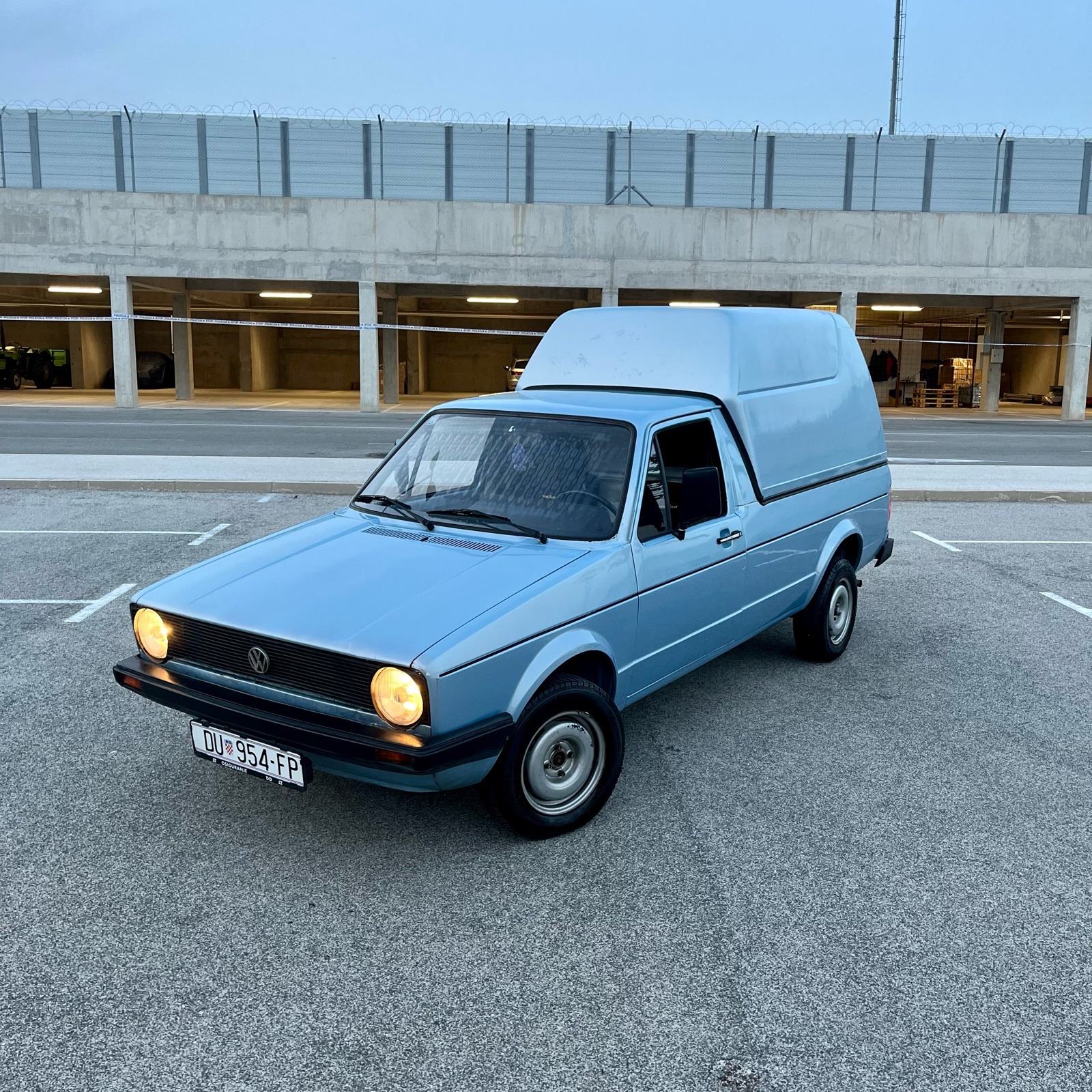 VW CADDY 1.6D PICKUP
