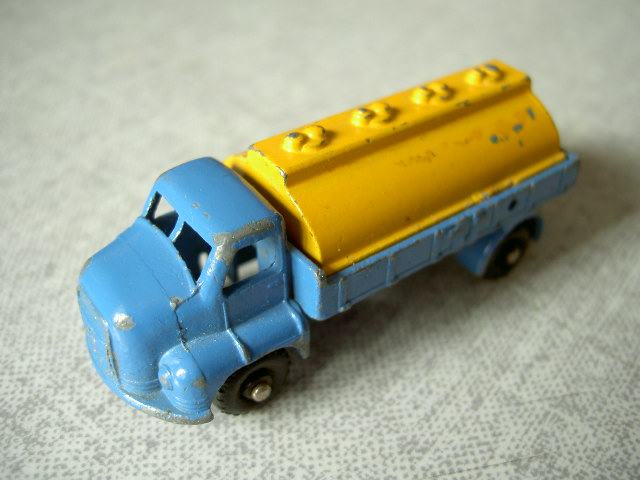 ALFA ROMEO LANCIA ZASTAVA MERCEDES FIAT MODELI STARI NOVI