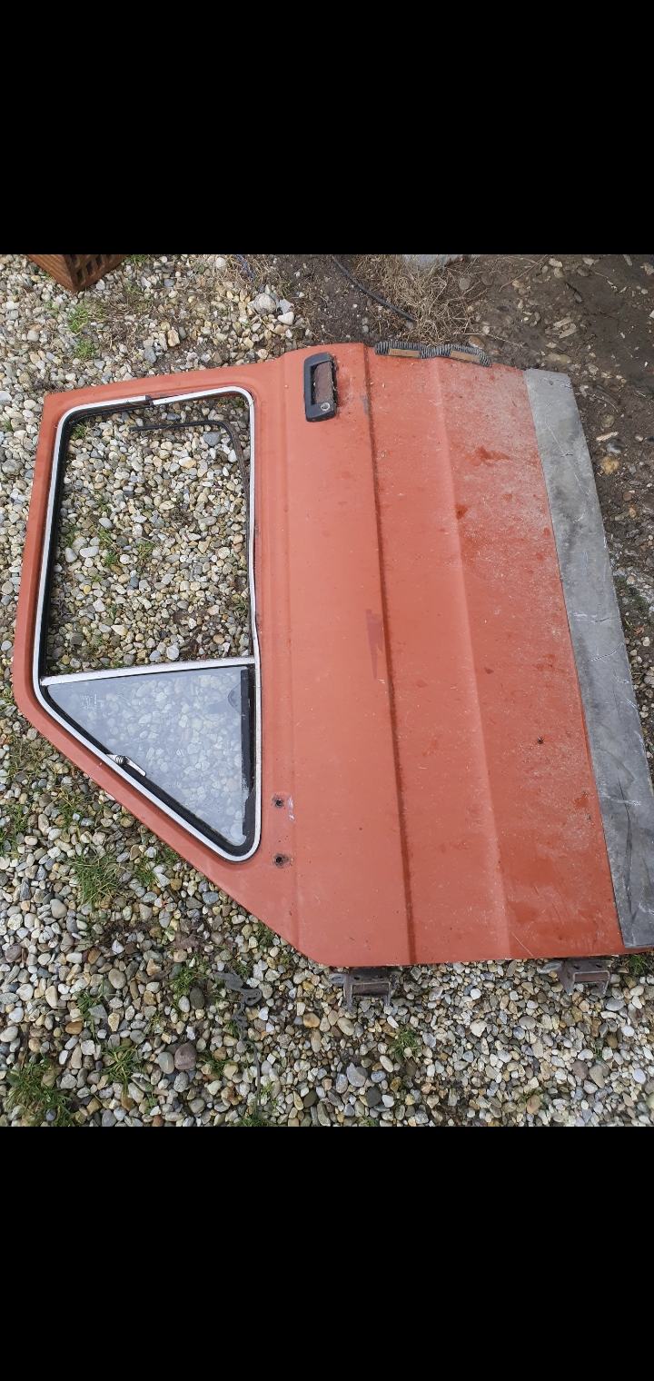 Fiat 126 peglica vrata