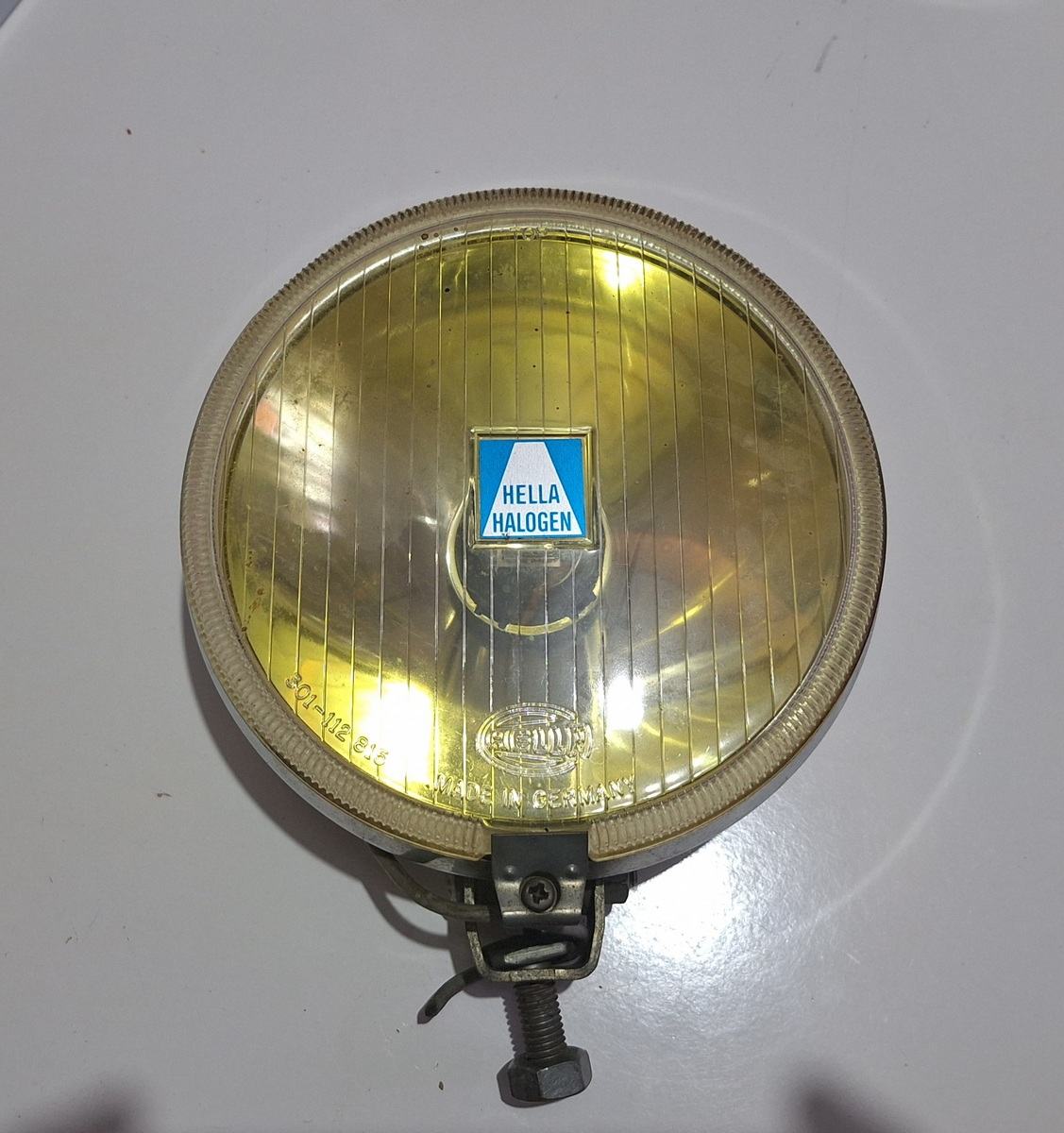 HELLA HALOGEN SVIJETLA ORIGINAL UŠČUVANA