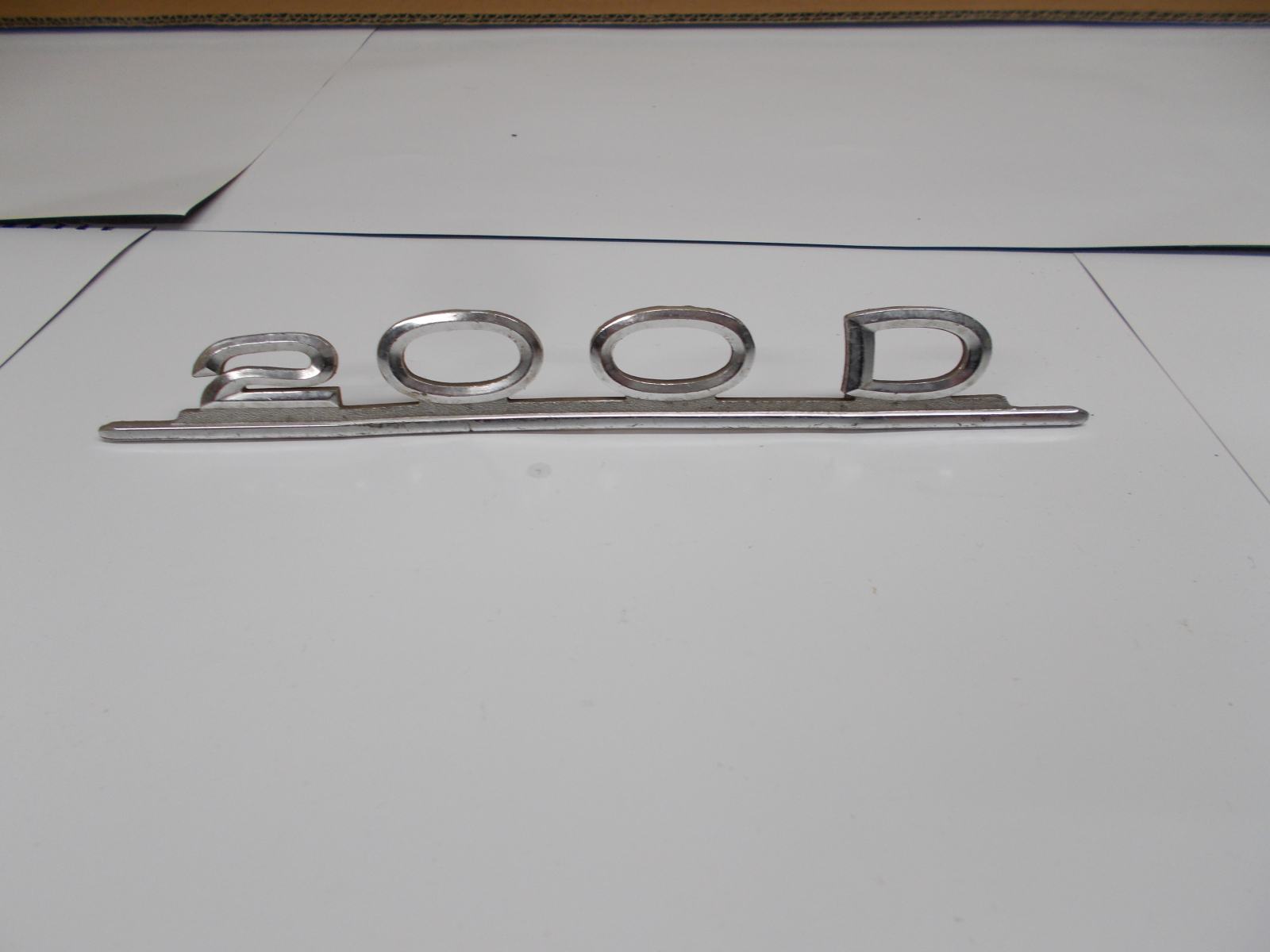 Mercedes oznaka 200 D