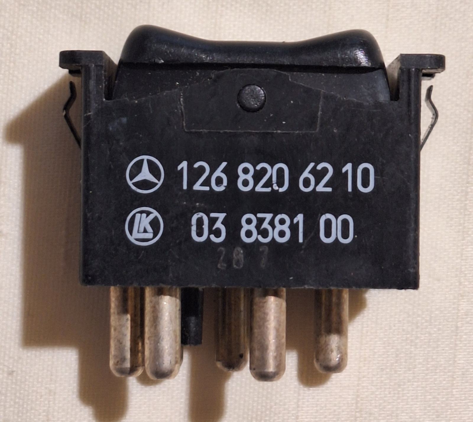 PREKIDAČ ELEKTROPROZORA OEM 126 820 62 10 ZA OLDTIMER MERCEDES