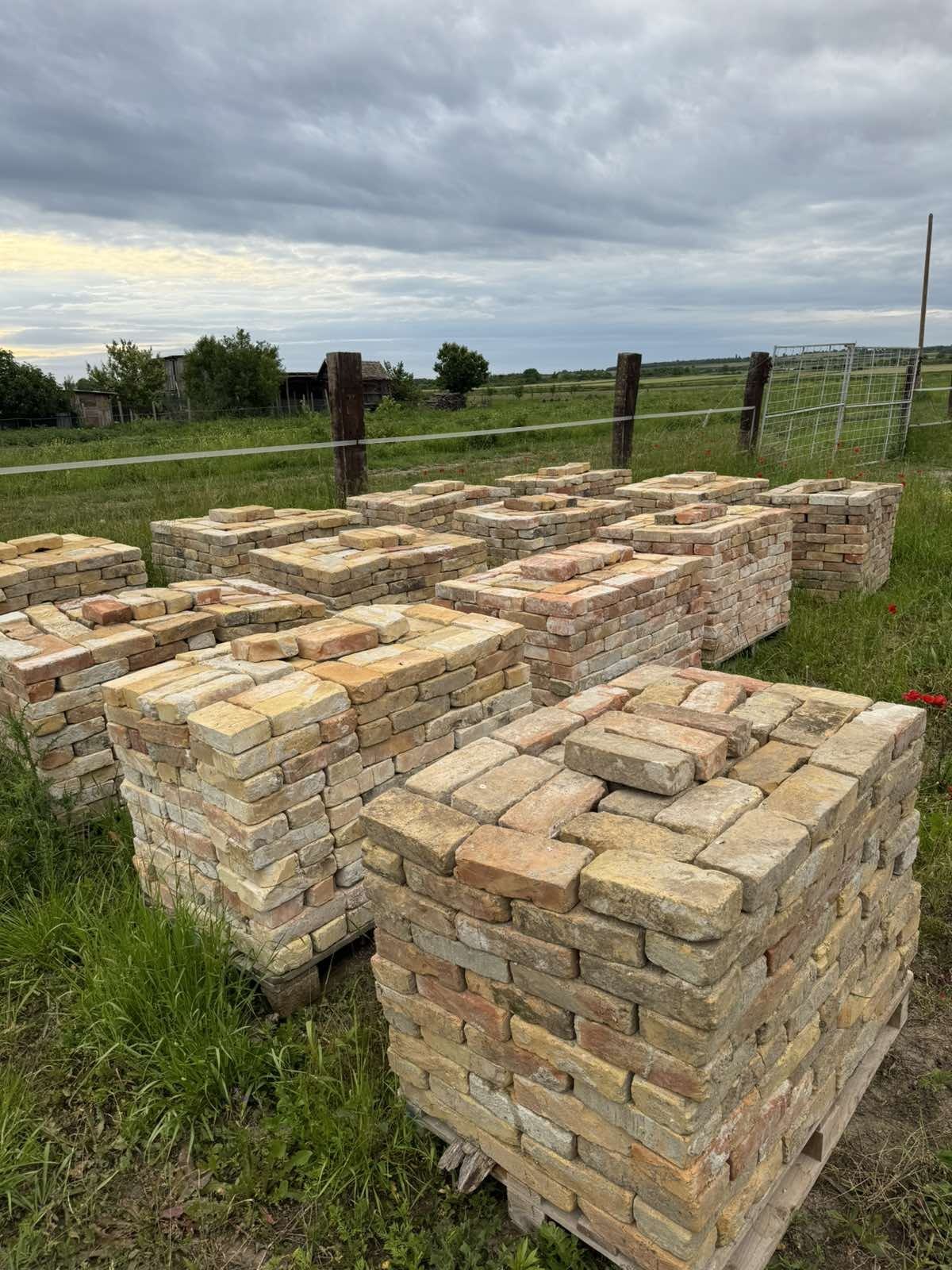 STARA CIGLA 25x12x6.5, 4200 KOMADA