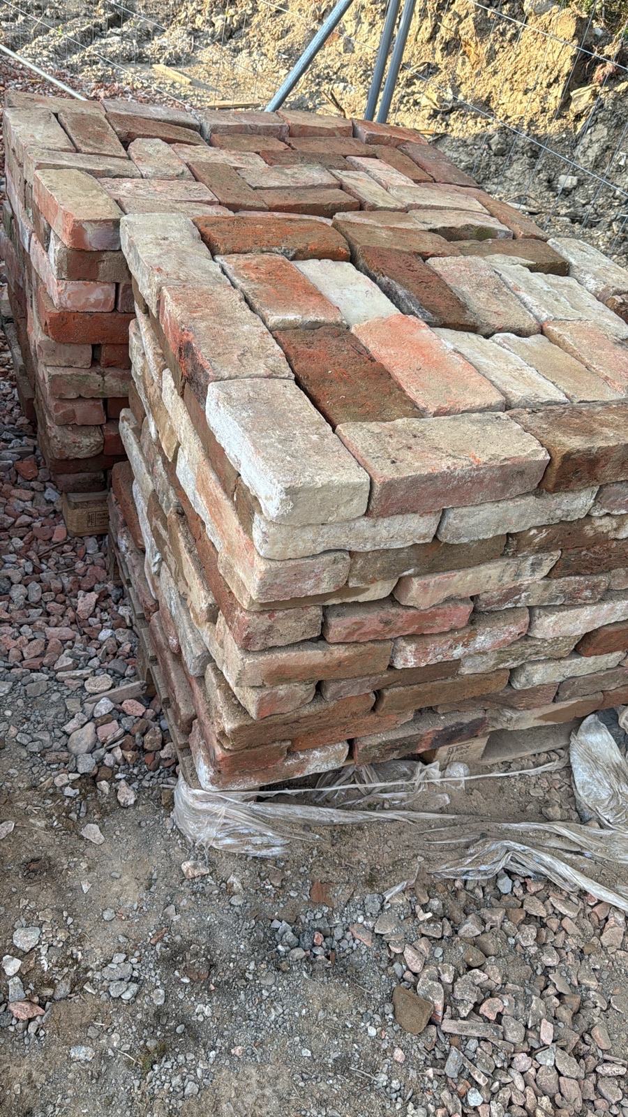 Stara puna cigla očiščena