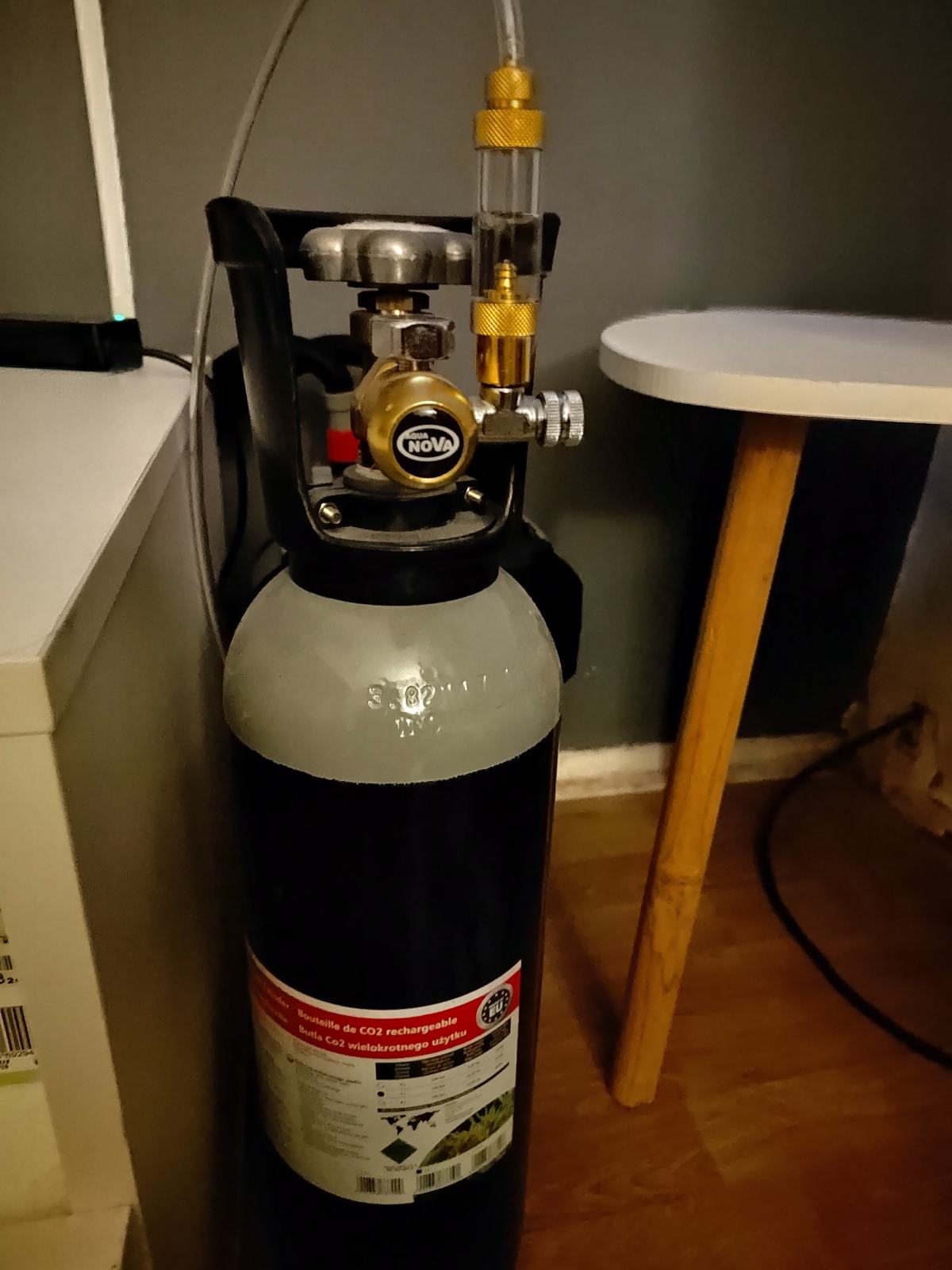 CO2 BOCA ZA AKVARIJ AQUANOVA 5KG *POVOLJNO*