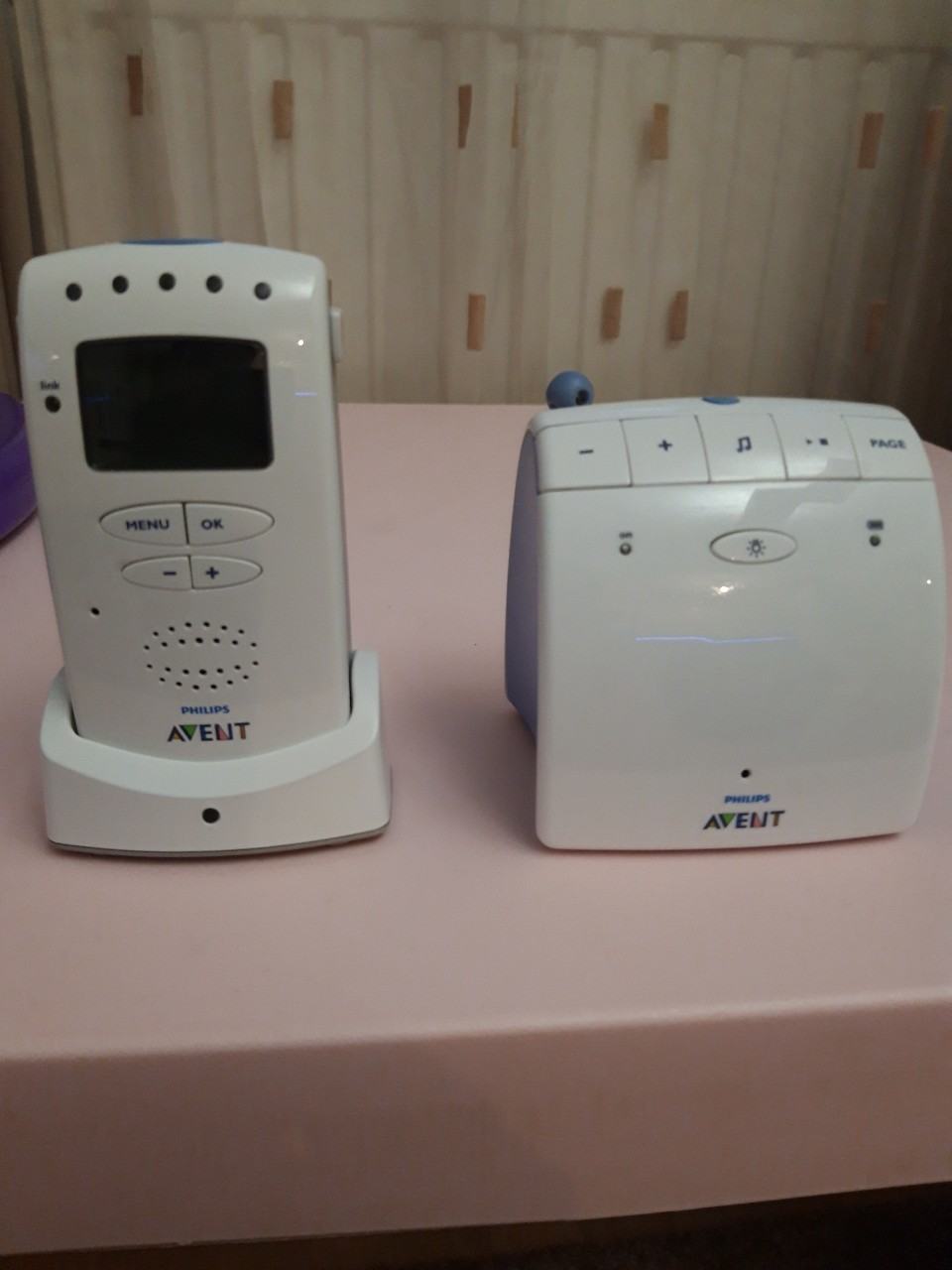 Philips Avent DECT baby alarm SCD525