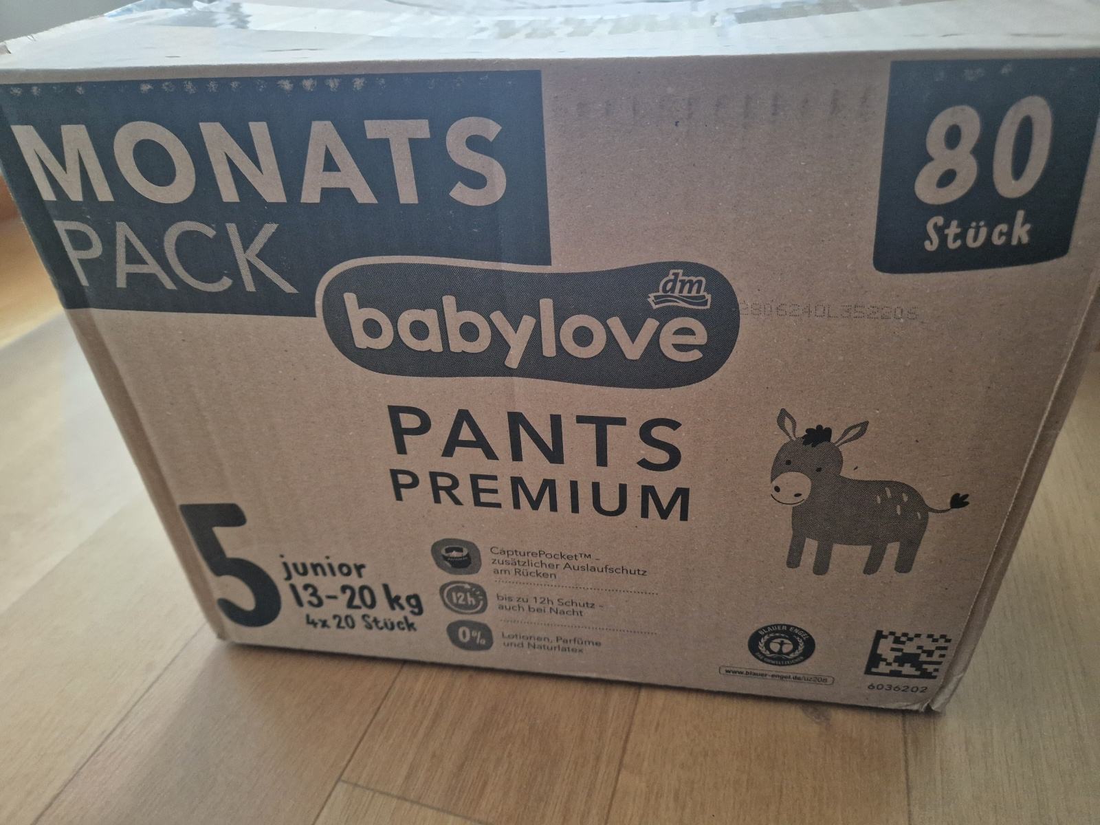 Poklanjam stvari za bebe