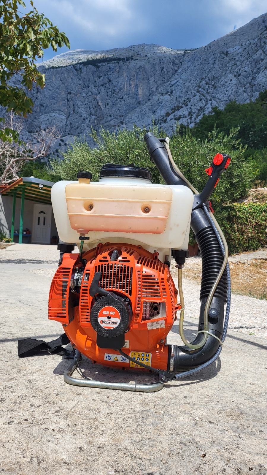 Motorna Prskalica OLEO-MAC MB80