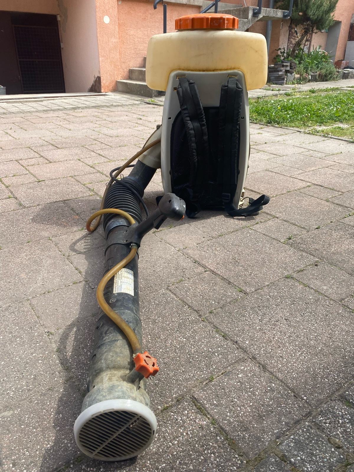 Motorna prskalica Stihl SR430