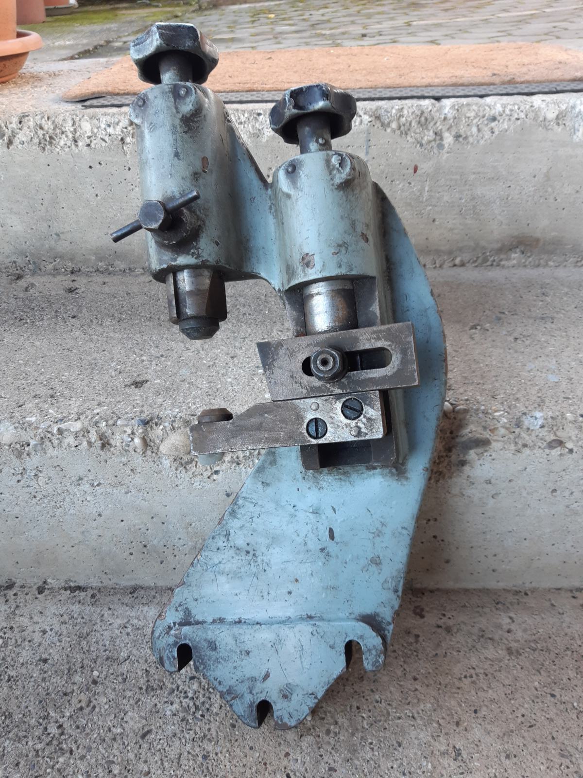 Tokasski stroj TNP-250 lineta