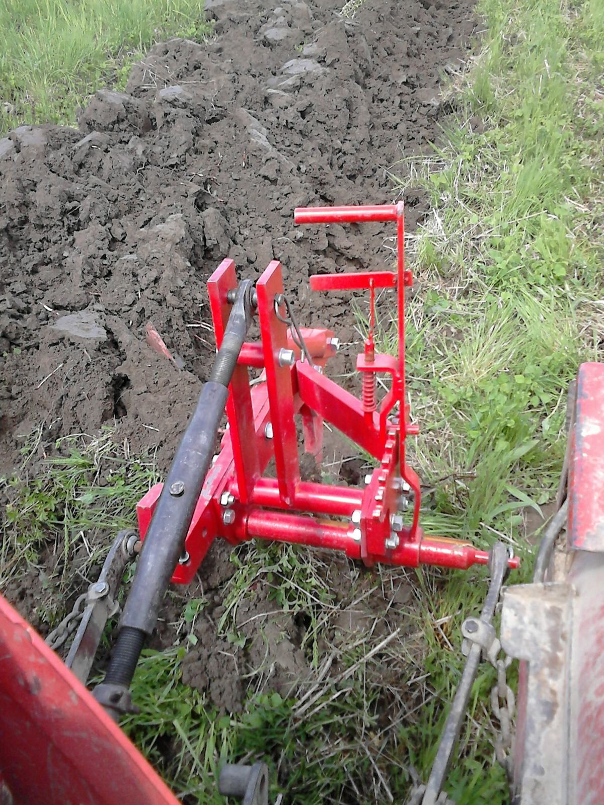 Jednobrazni plug 16 cola