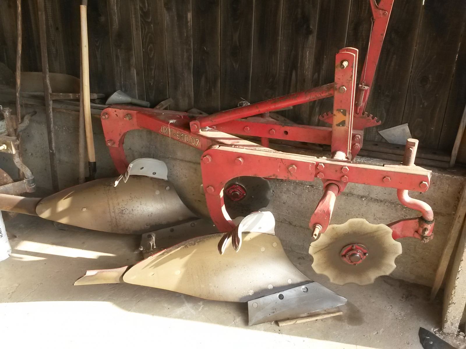 PLUG IMT 12 COLA VISOKI KLIRENS