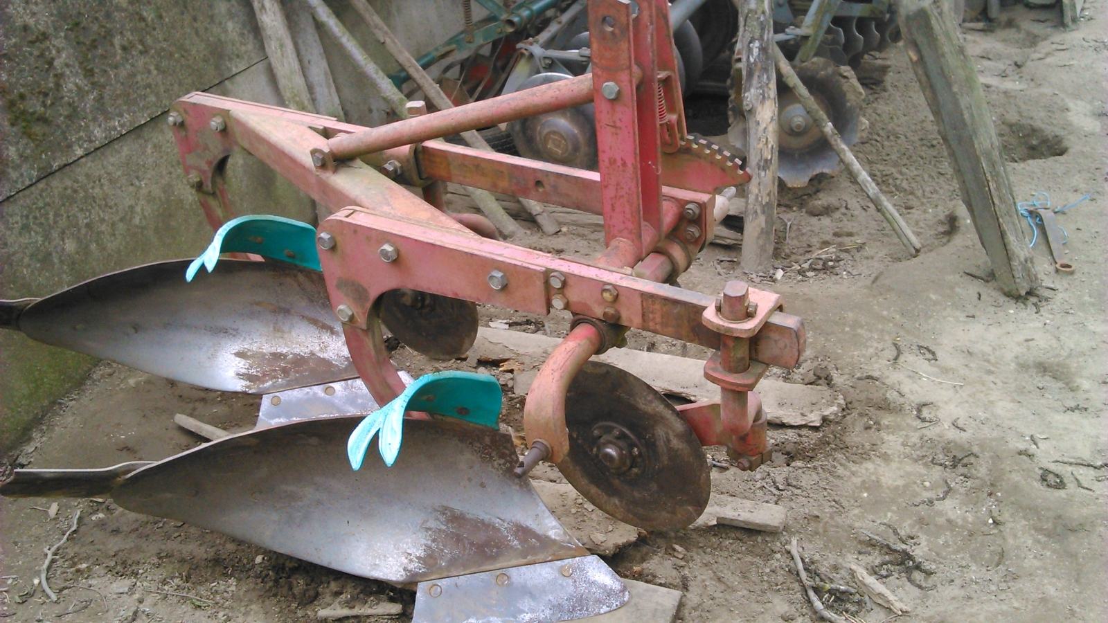 Plug IMT 12 coli, dvobrazni