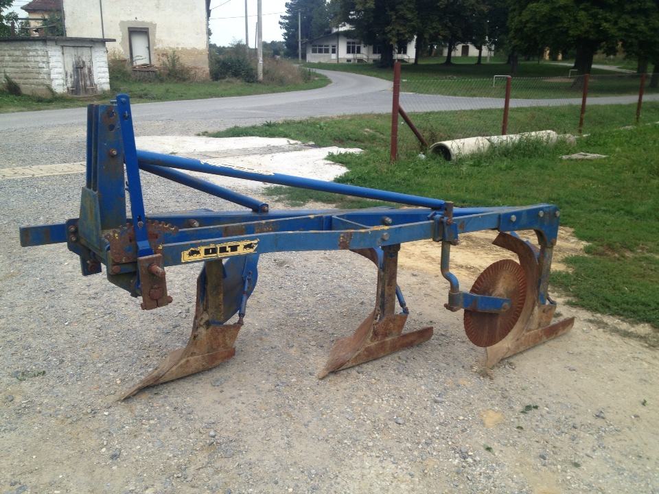 Trobrazni plug OLT Posavac 3.35 14