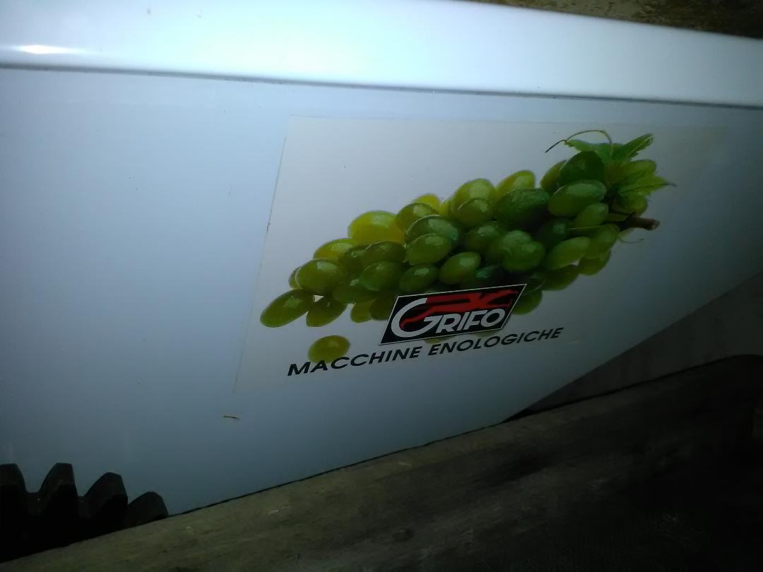 Muljača ručna za grožđe Grifo 800 x 500