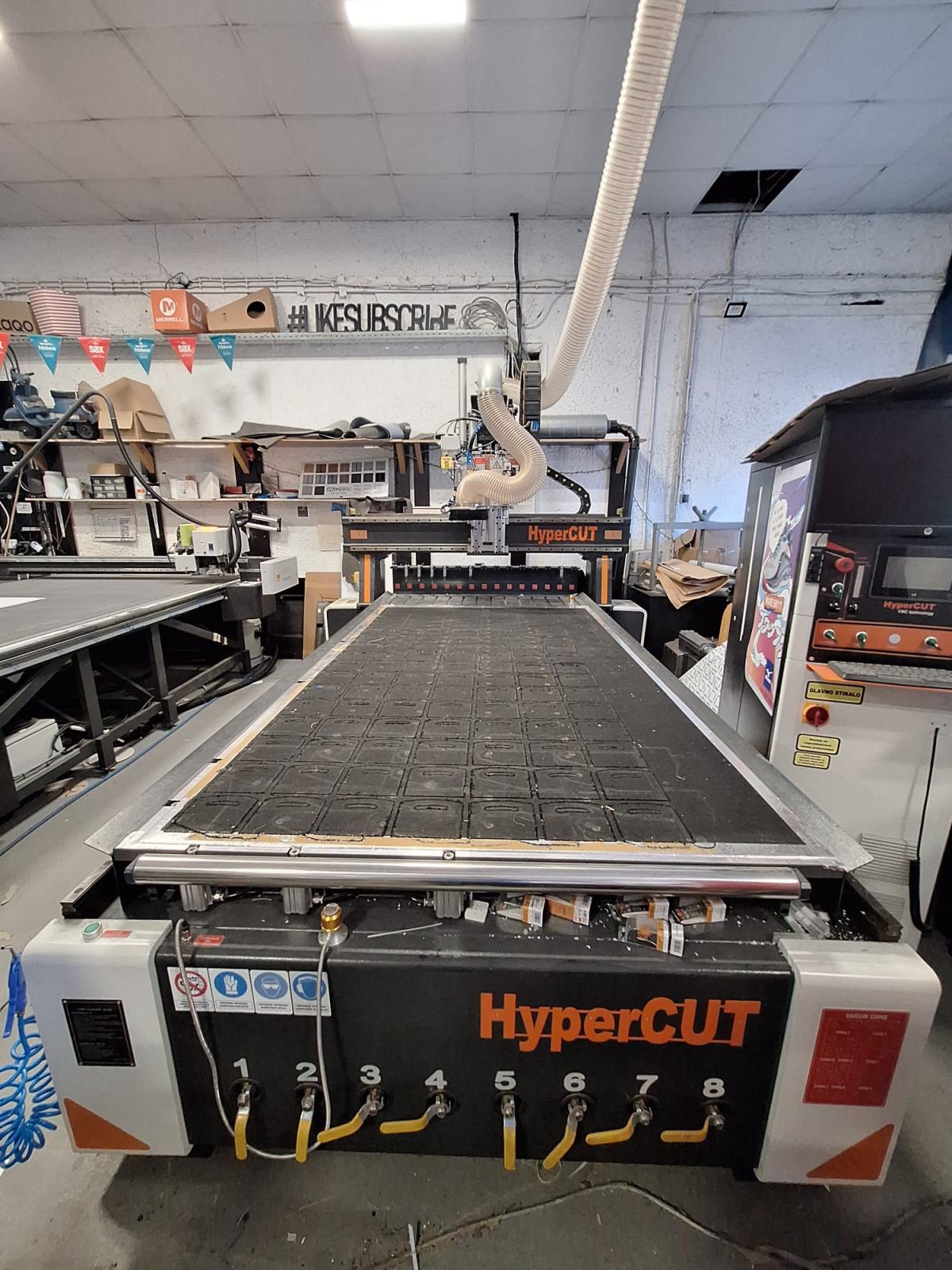 CNC stroj Hyper cut