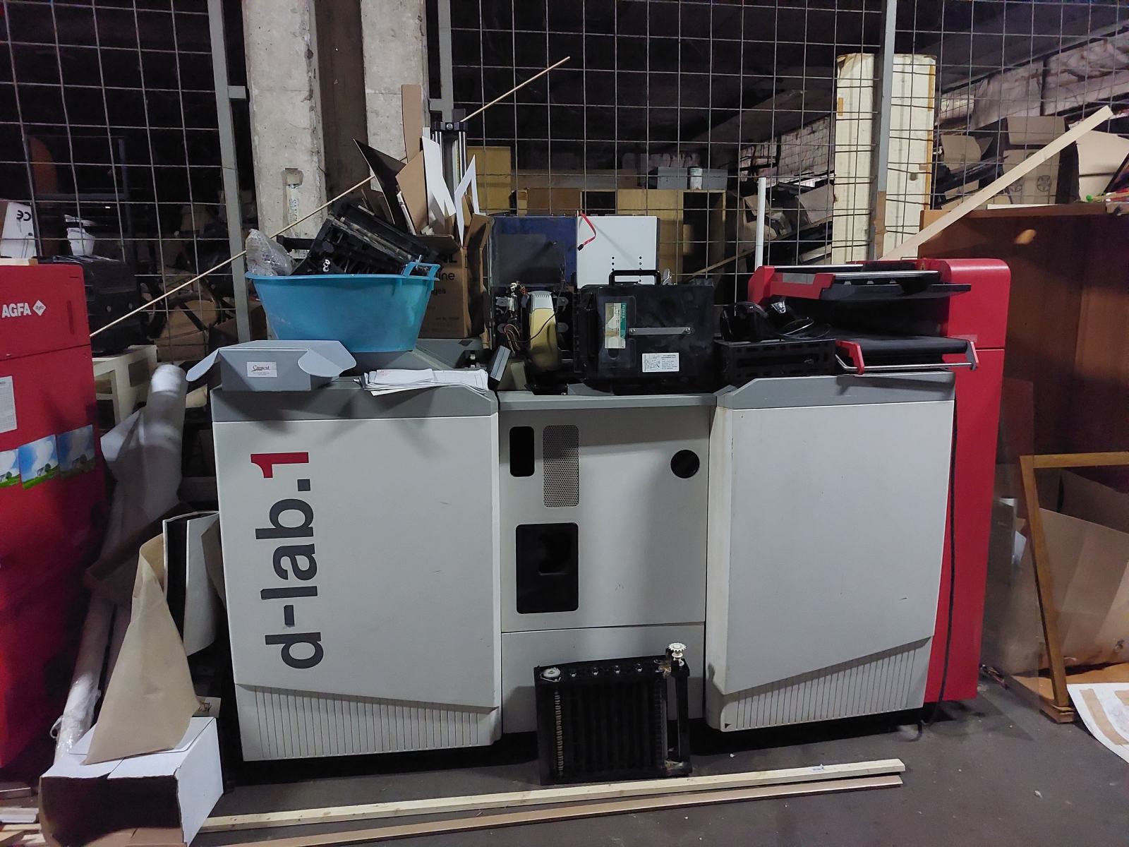 STROJ ZA IZRADU FOTOGRAFIJA AGFA MINILAB - D – LAB - 1 8070 / 050