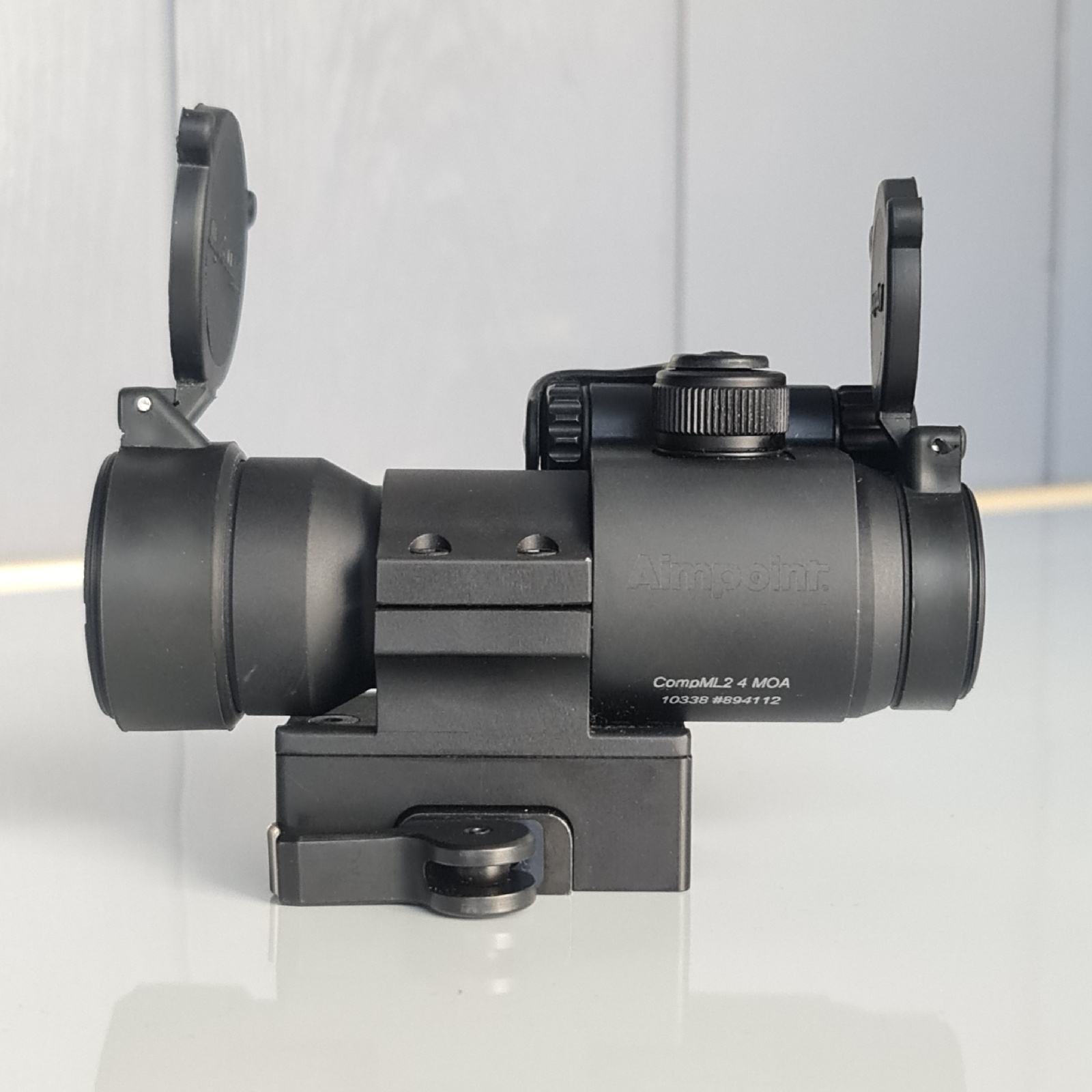 Crvena točka AIMPOINT CompML2 4 MOA