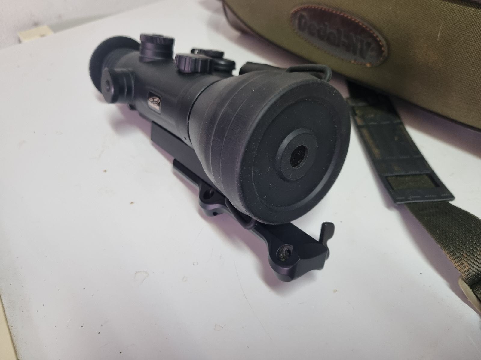 Dedal 480 noćna optika