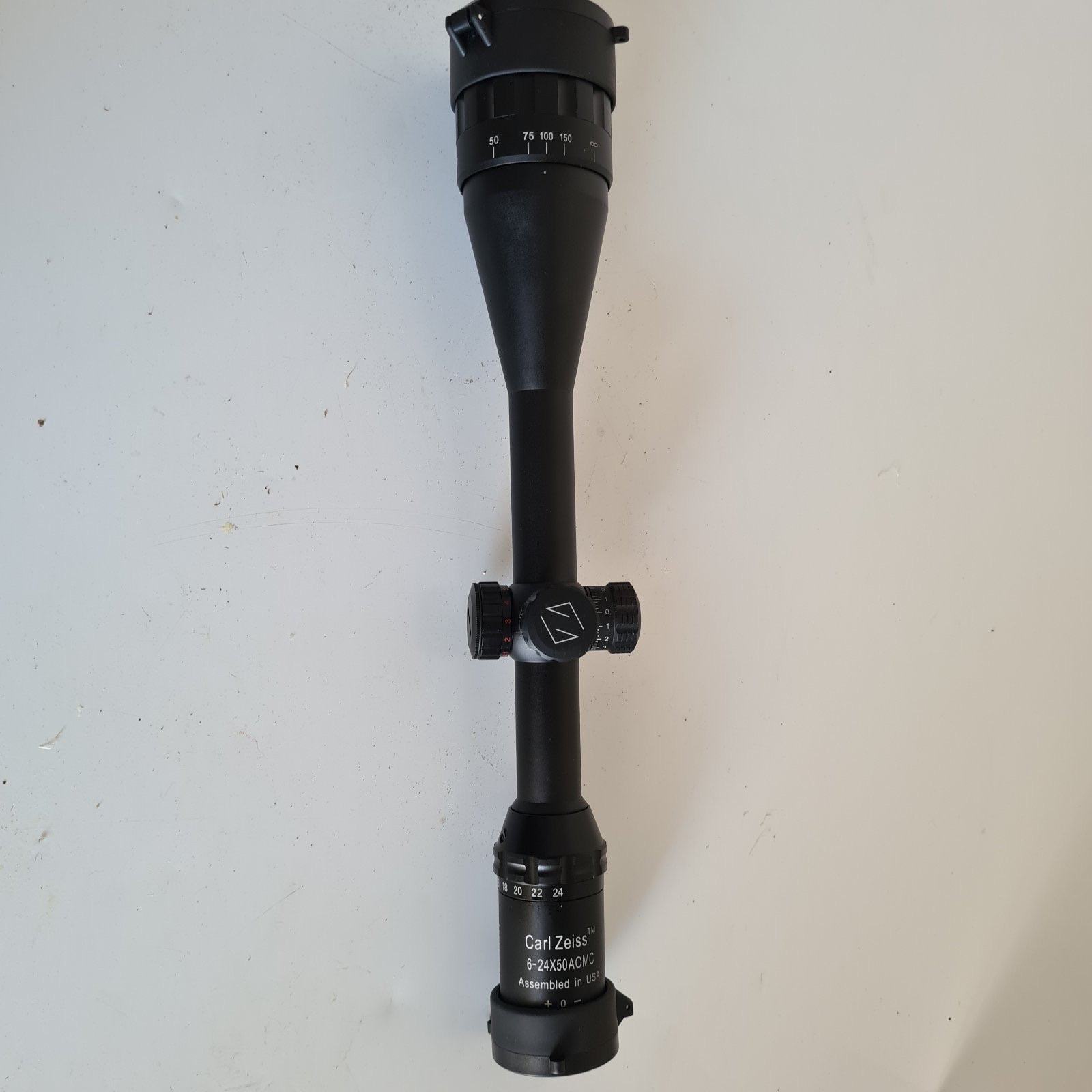 Dnevne optike Meopta i Zeiss Conqest