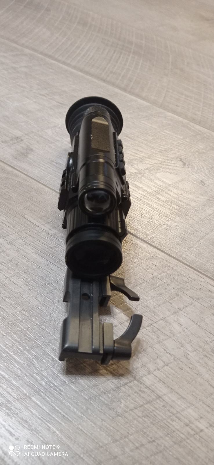 noćna optika pard 008