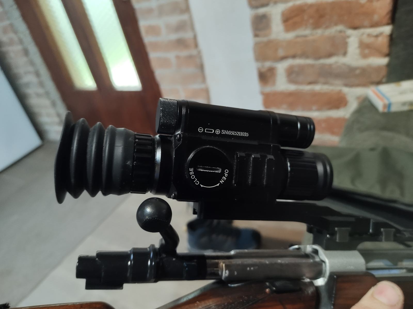 Noćna optika PARD NV008P