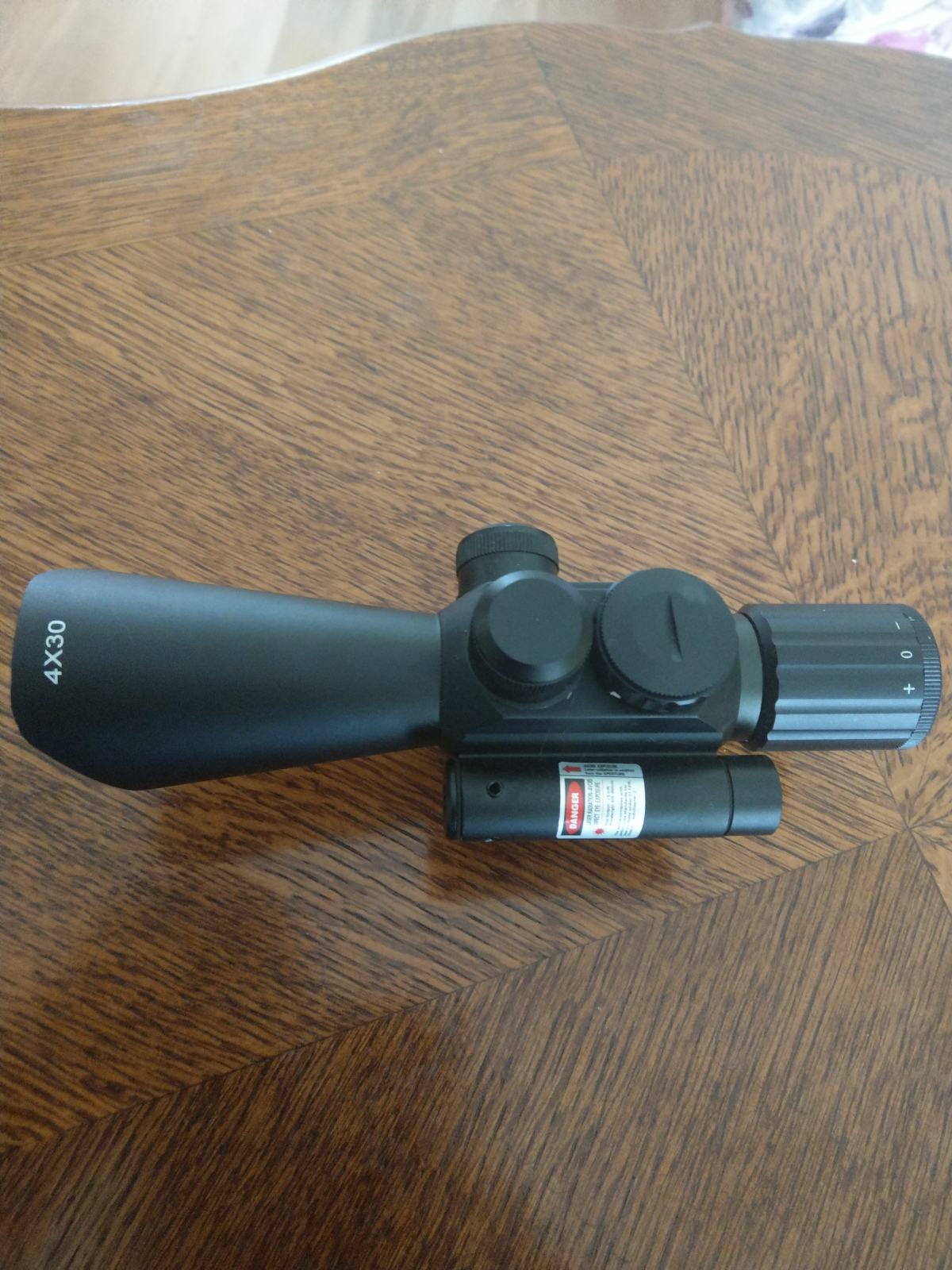 Optika sa laserom-NOVO