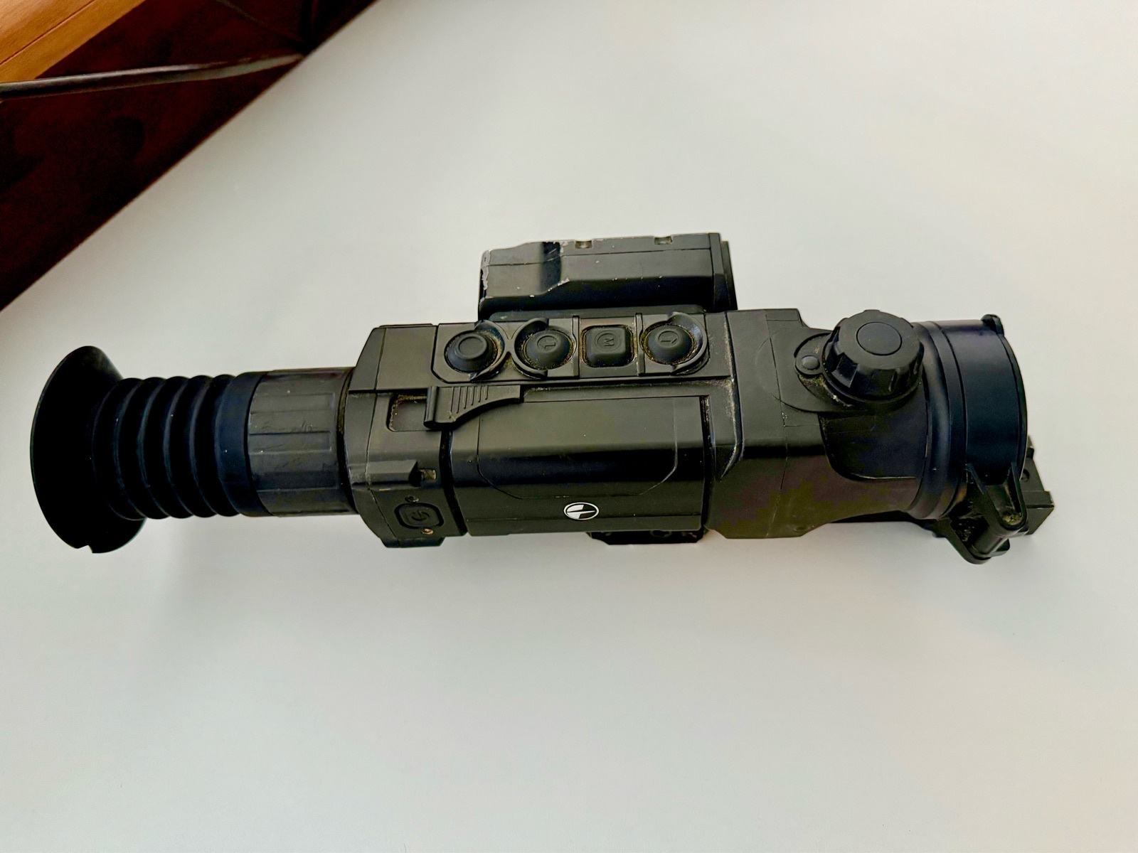 Termovizija Pulsar Trail XQ50 LRF