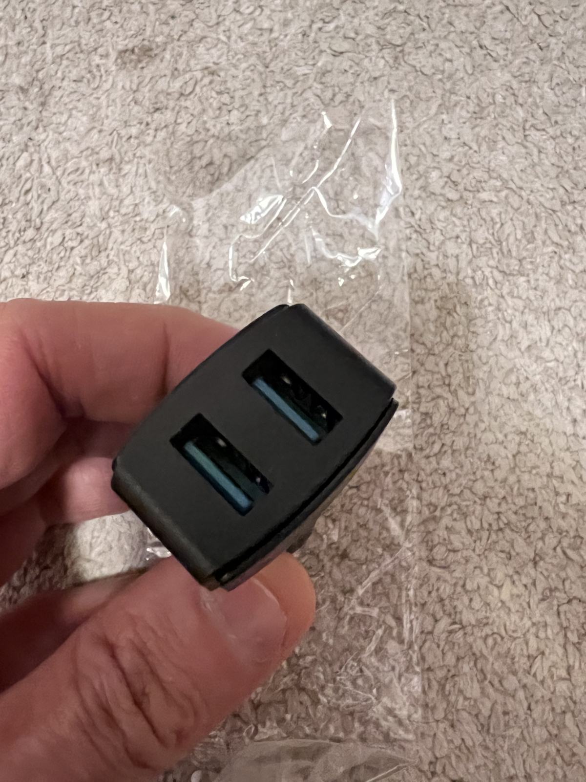 Auto Upaljac Adapter sa 2 USB utora