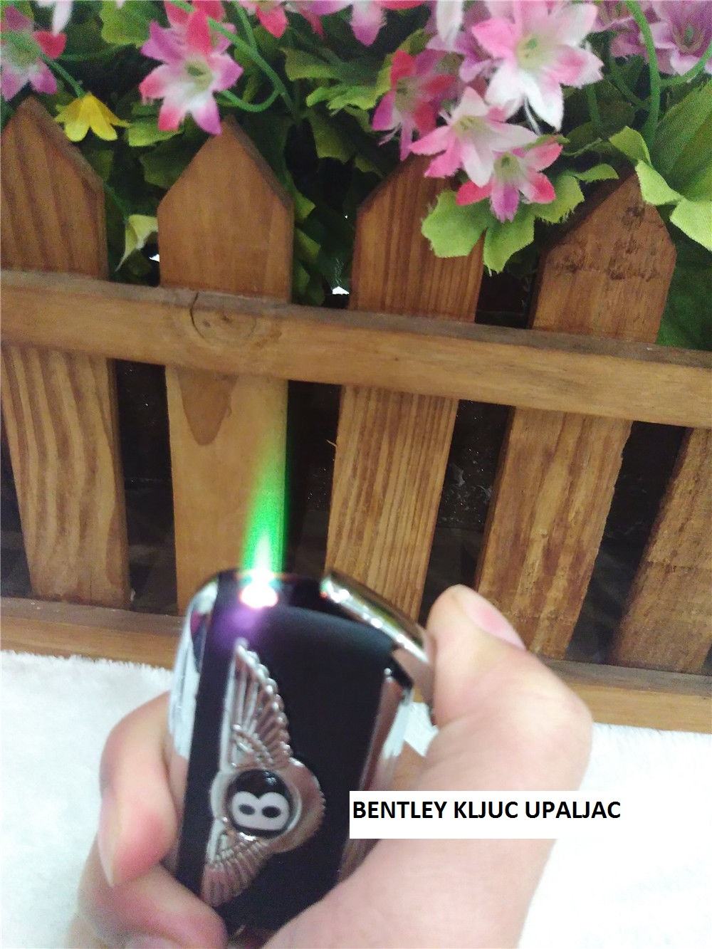 BENTLEY KLJUC UPALJAC
