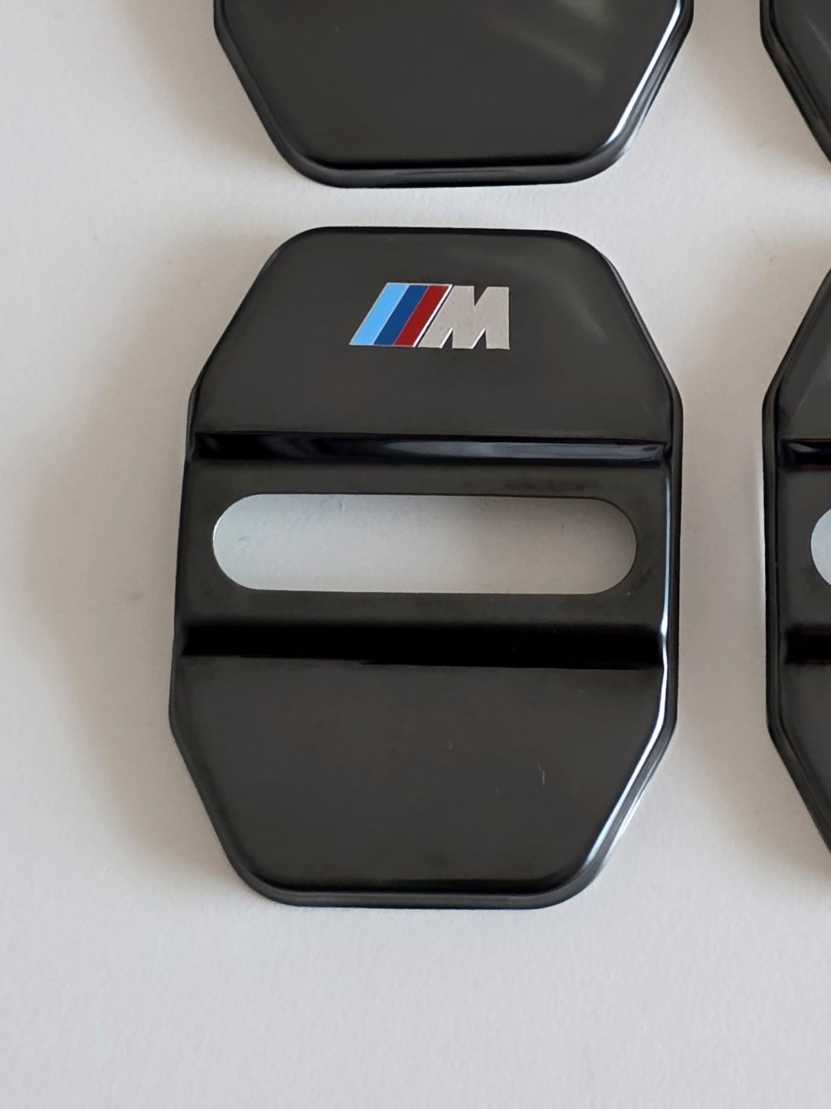 BMW M metalne zaštite za bravu vrata (dio brave na stupu) (NOVO)