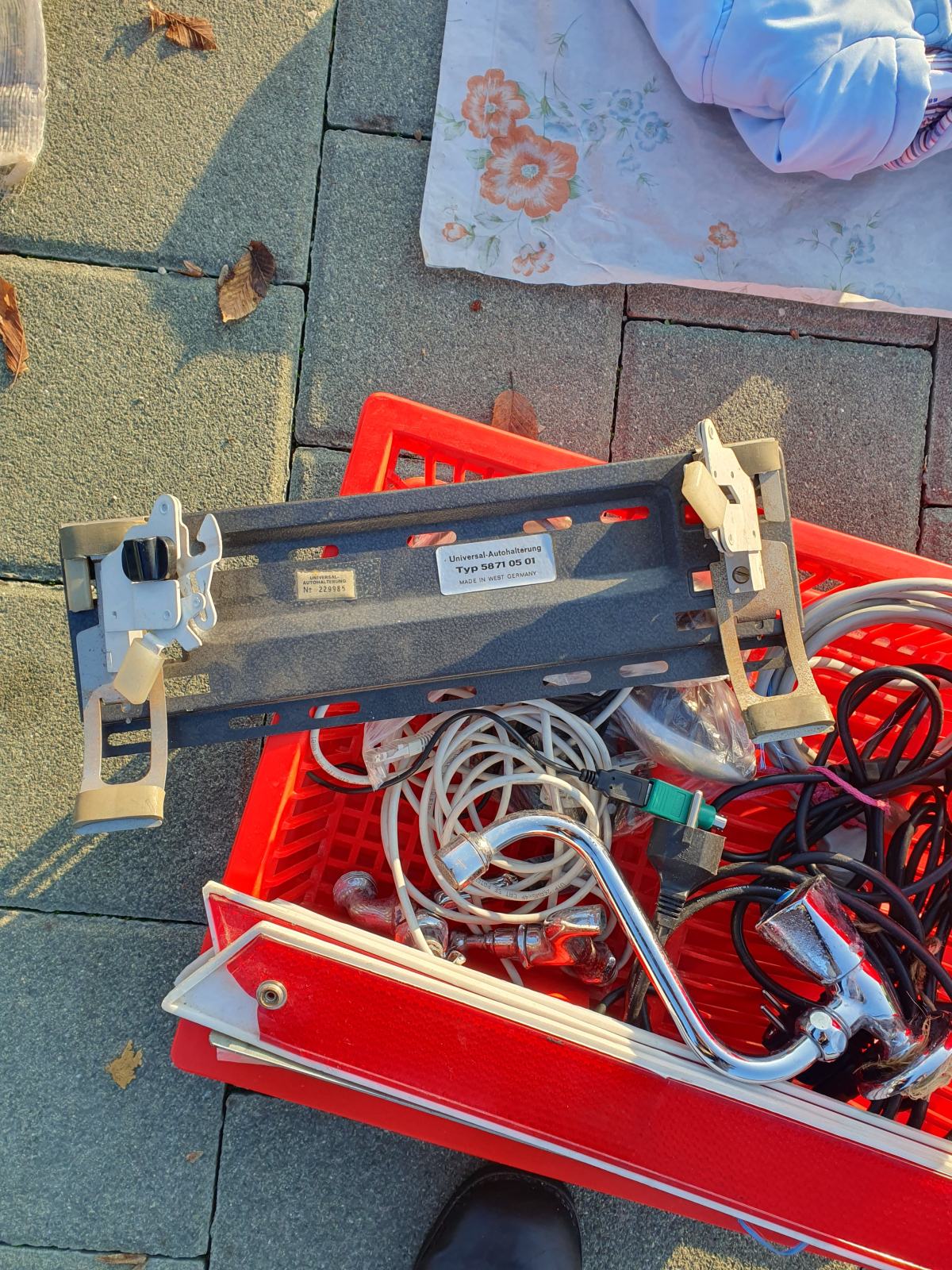 NOSAČ ZA AUTO TABLICE, Opel, metalni