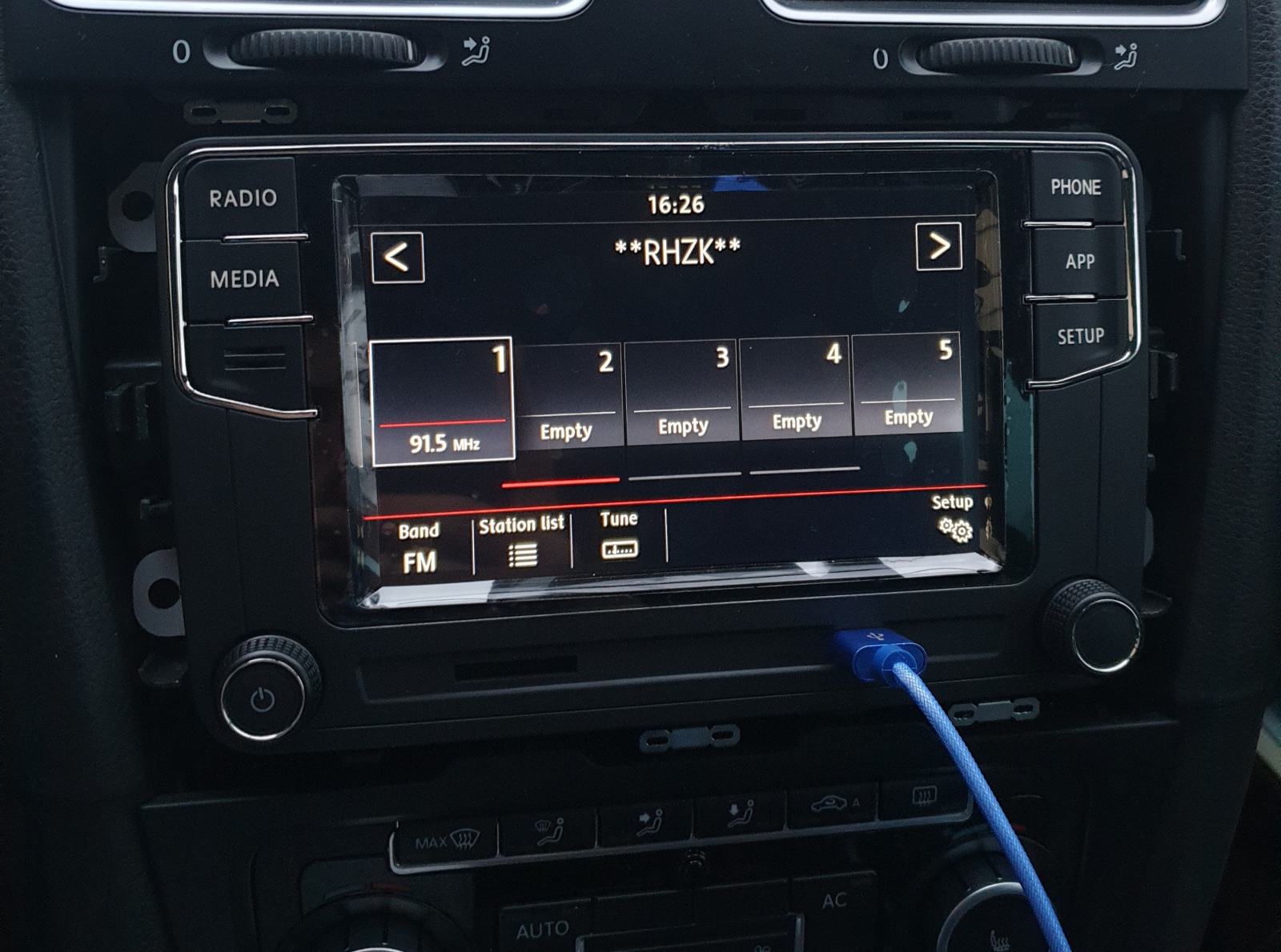 RCD 360 PRO - Navigacija za Volkswagen vozila(Android Auto, Carplay))